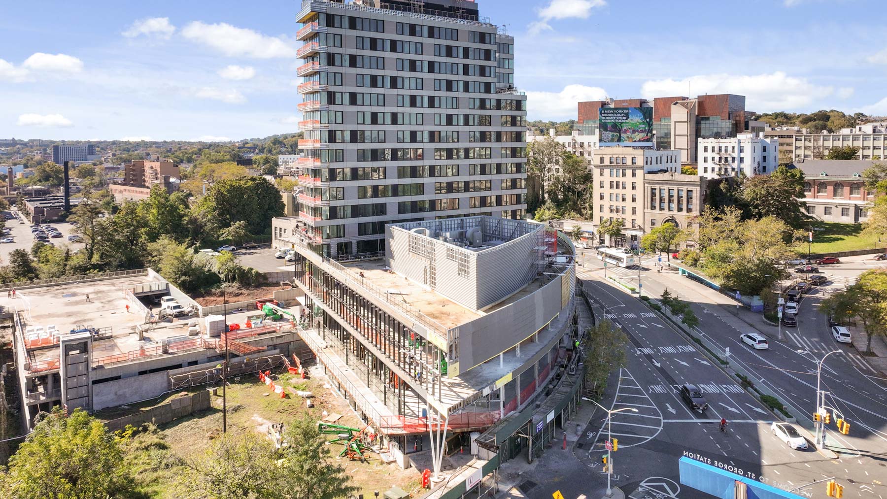 Lighthouse Point High Rise Apartments: Residential Construction in ...